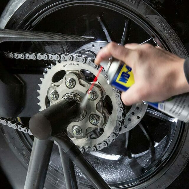 WD-40 Specialist Motorcycle Chain Cleaner Spray